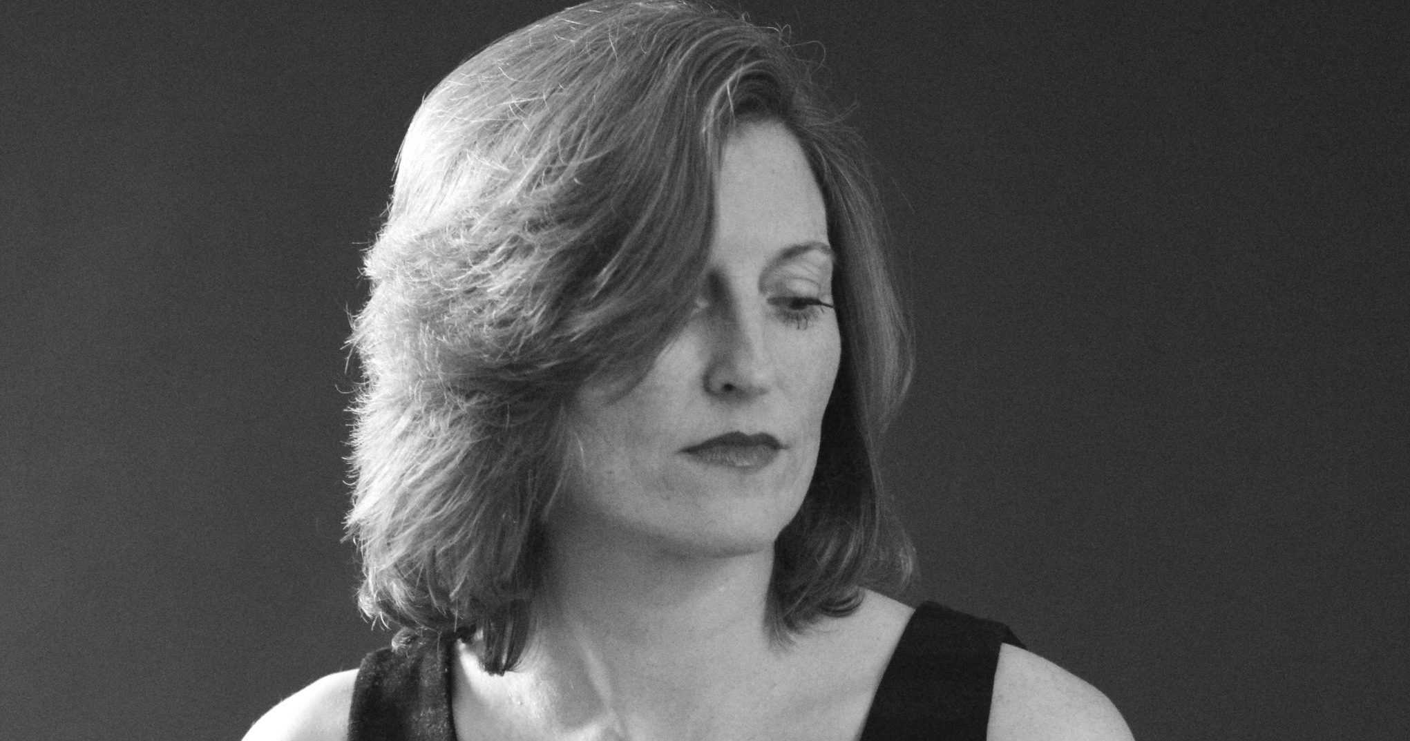 B O D Y | A new poem by Francesca Bell